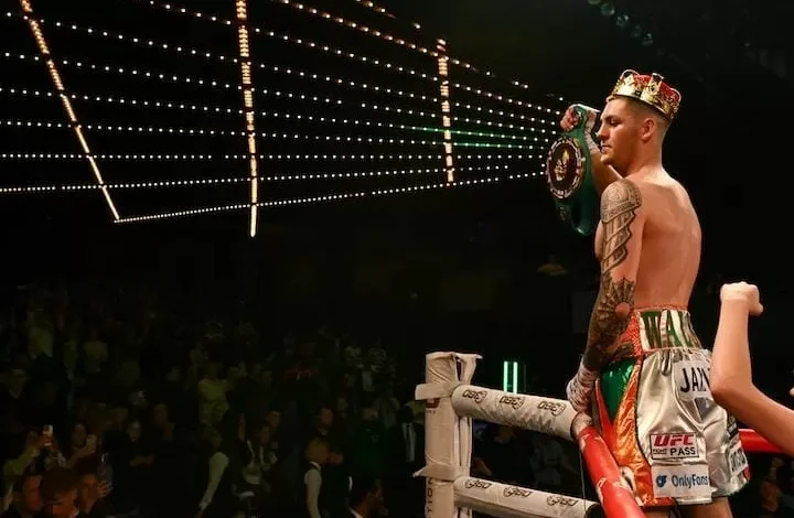 Petinju Raja KO Callum Walsh Robohkan Musuhnya pada Ronde 1, Perpanjang ...